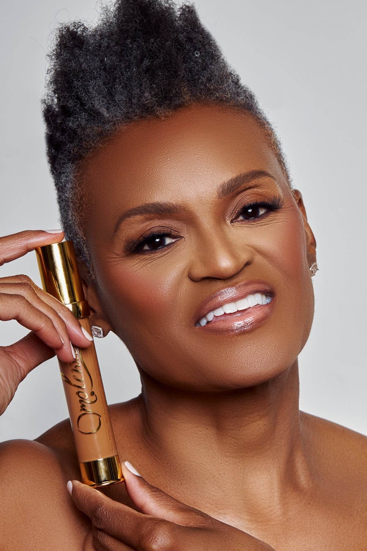 Omolewa Cosmetics : Innovative Makeup line Committed To Inclusion